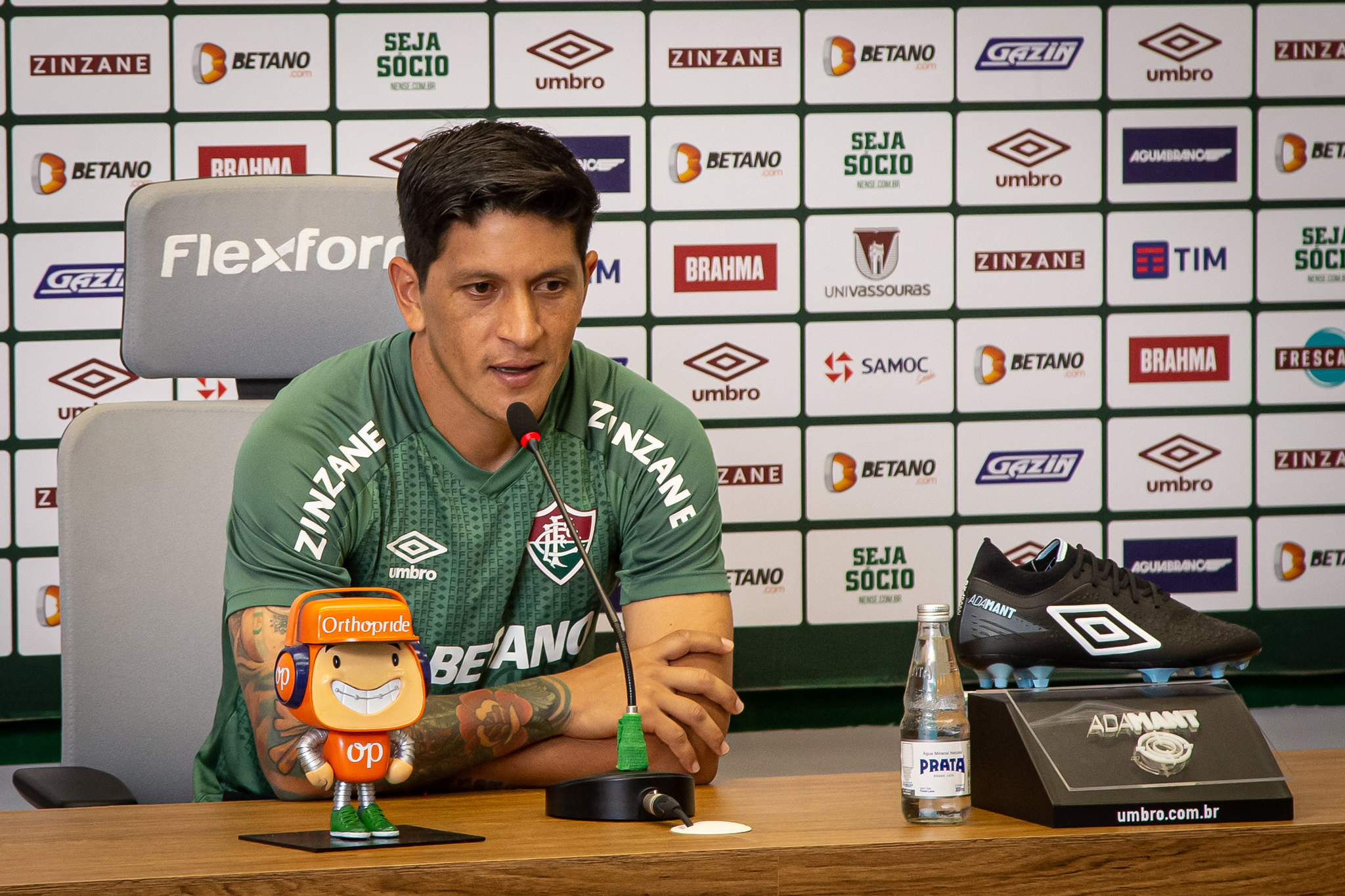 Em entrevista coletiva, Cano se diz muito feliz no Fluminense: "Espero ...