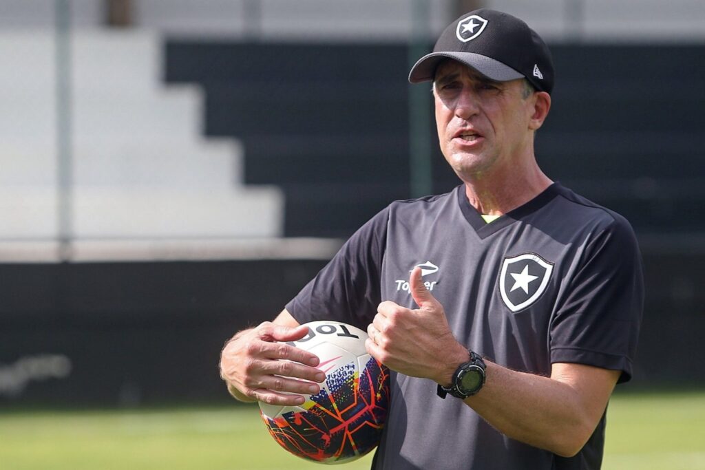 Fluminense chega a acordo com Flavio Tenius para coordenar toda a ...