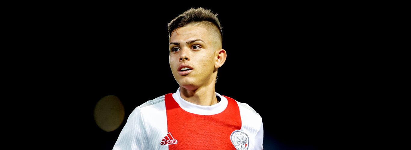 Scout Saudações: análise de Giovanni Manson, novo reforço do Fluminense