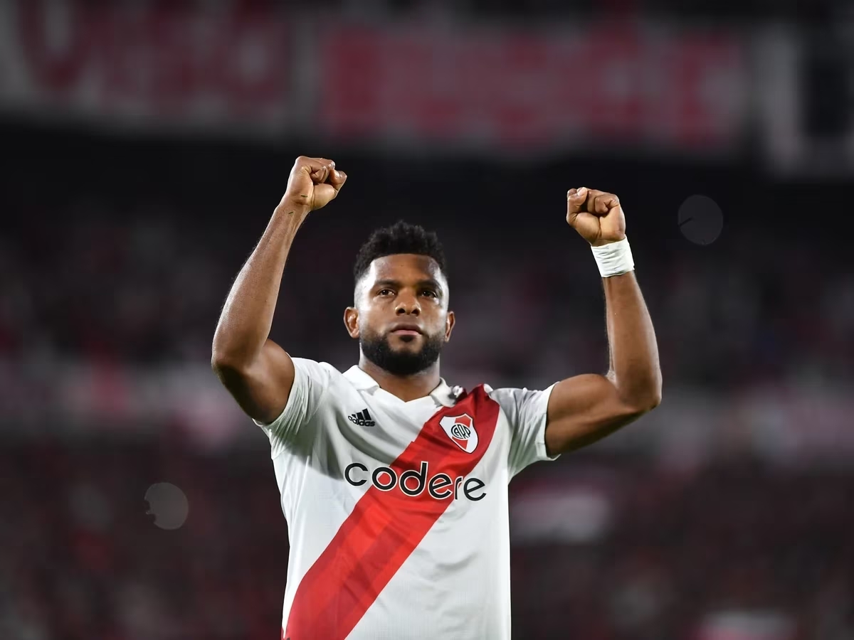 De olho neles: com gols de Borja e Nacho, River Plate vence o Platense ...