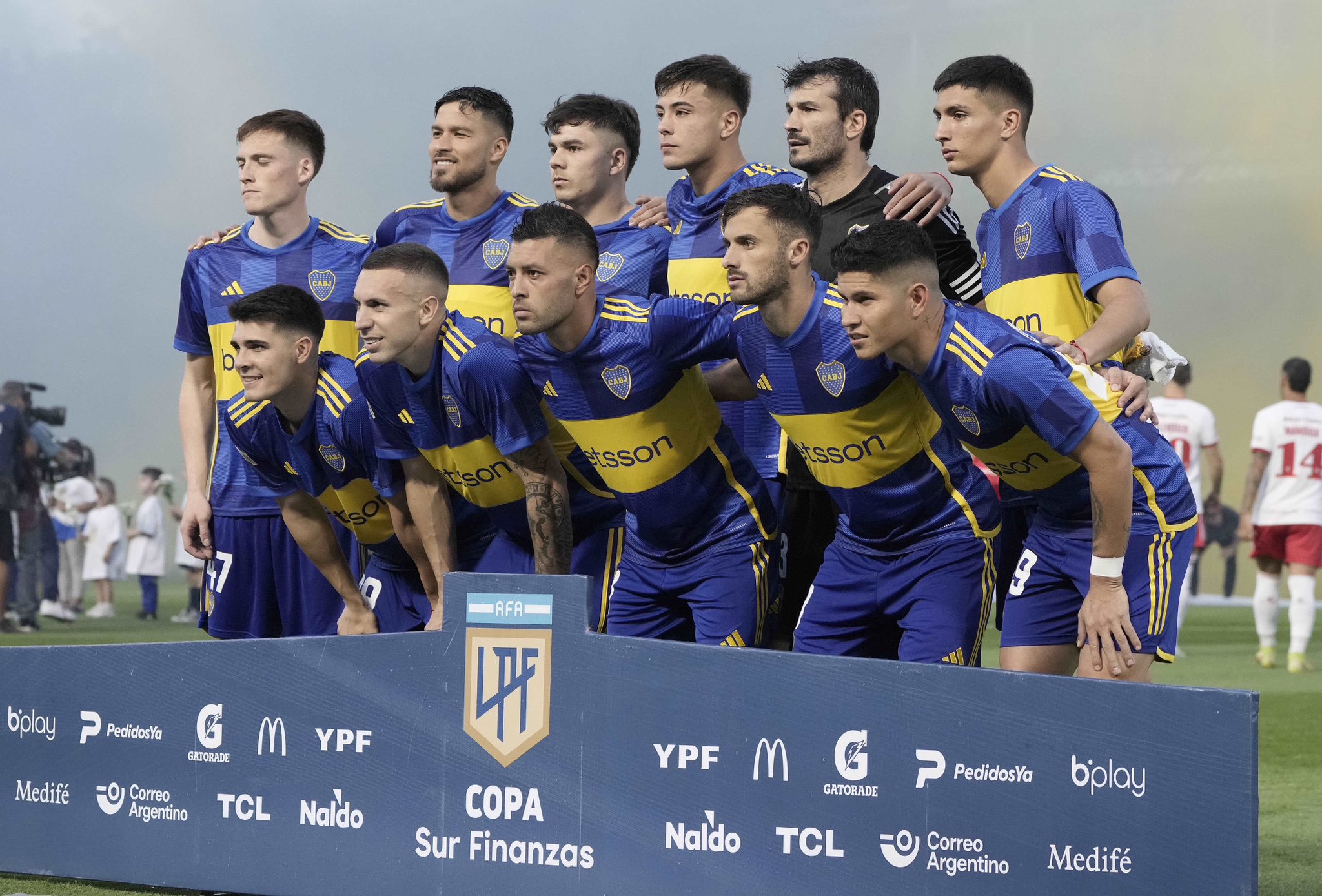 De Olho Neles: Com time todo reserva, Boca Juniors empata em 0 a 0 em ...
