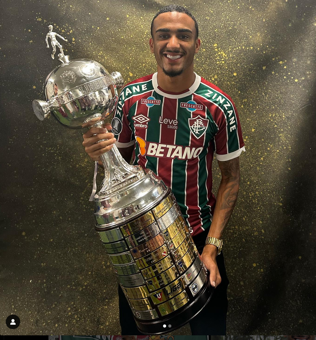 Kayky Almeida faz sua estreia no time profissional do Flu — Zagueiro ...