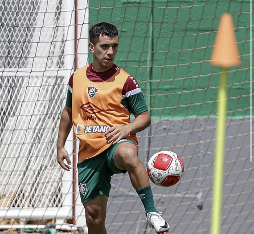 Peñarol encaminha contratação de Leo Fernández • Saudações Tricolores