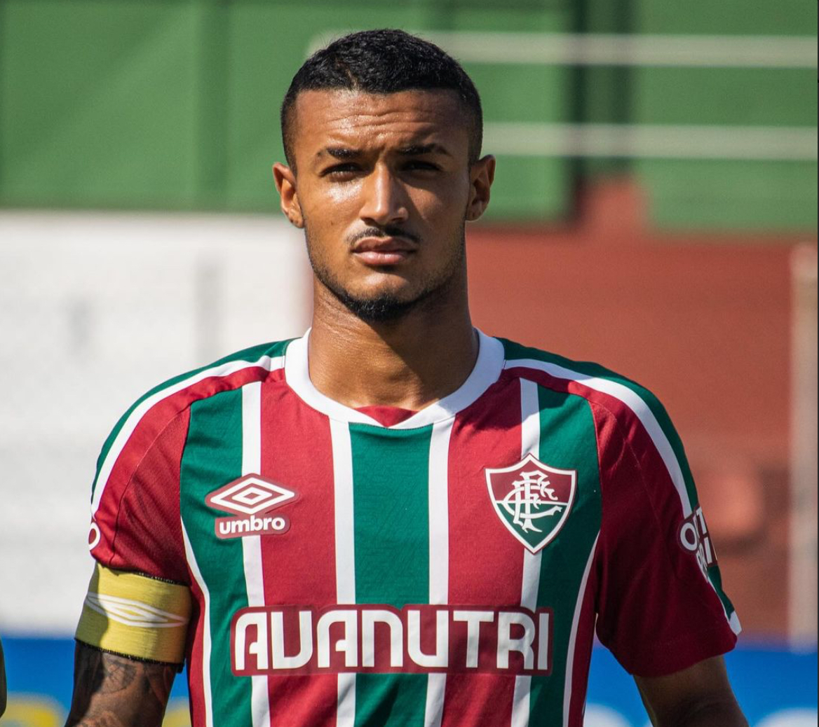 Jefté se despede do Fluminense nas redes sociais: “Carregarei pra ...