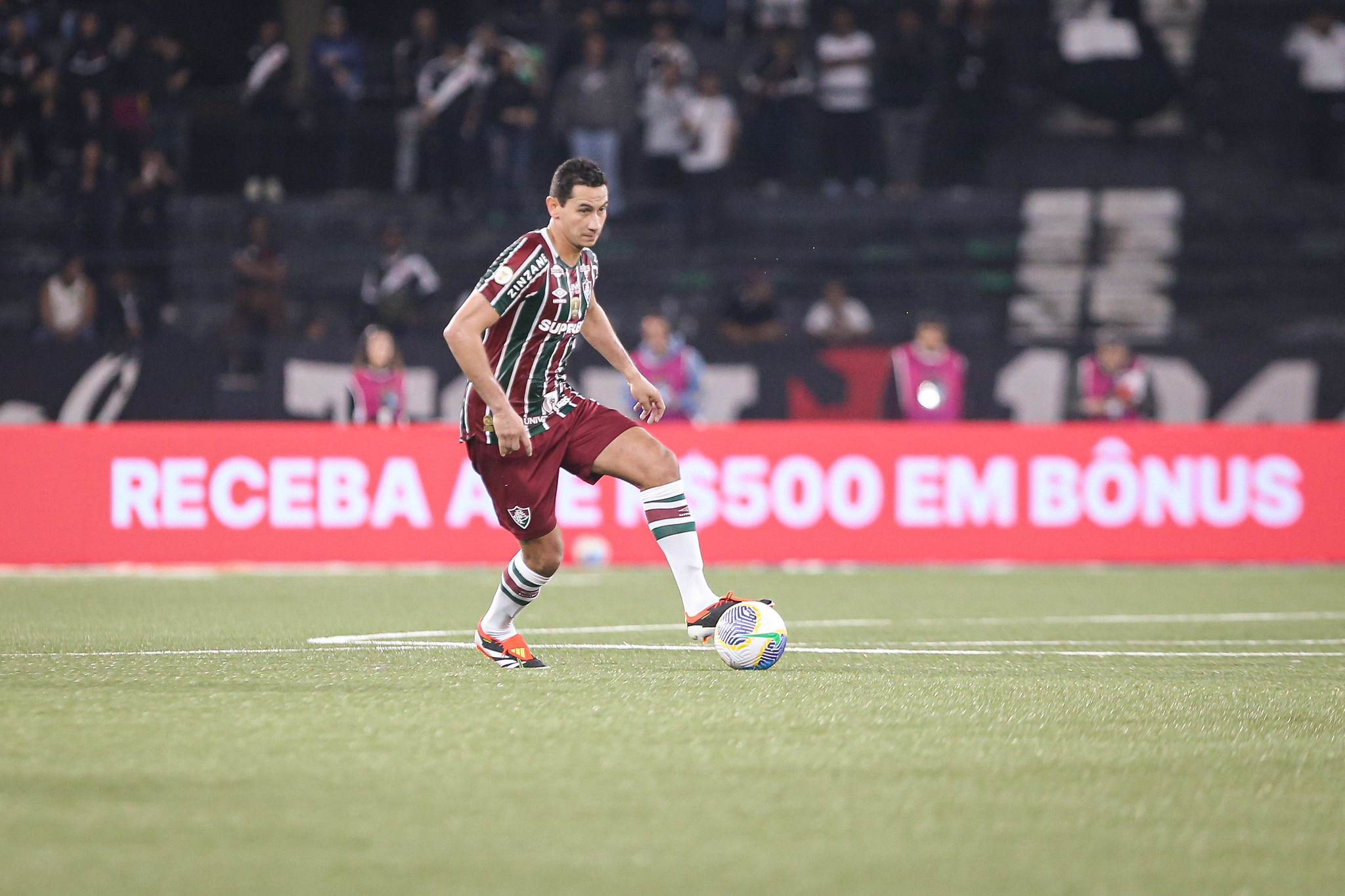 Ganso completa 250 jogos com a camisa do Fluminense • Saudações Tricolores